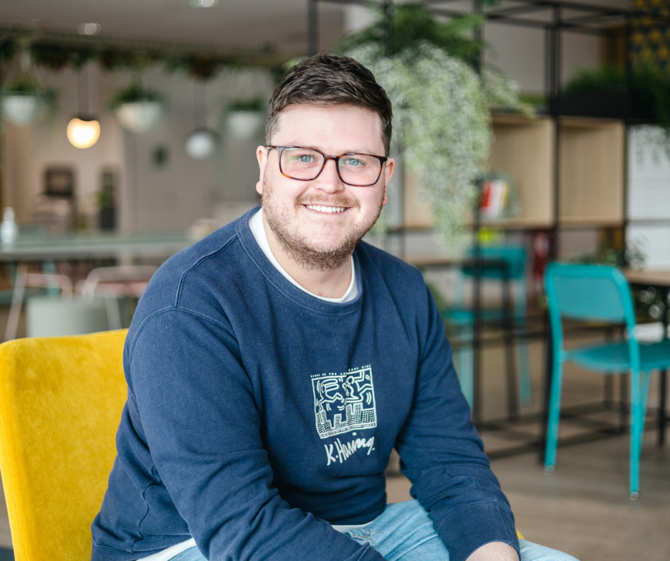 What exactly does a Data Analyst do?